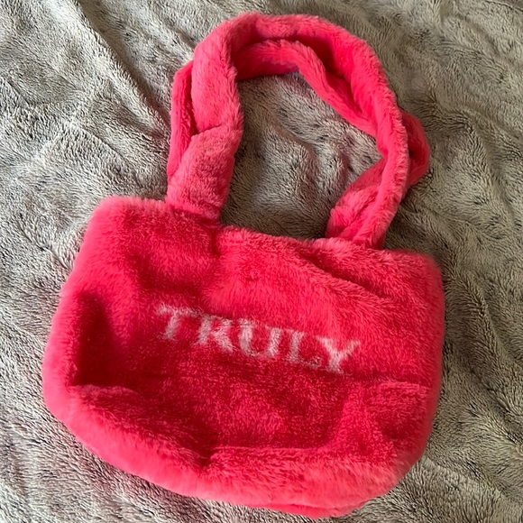 TRULY | Bags | Hot Pink Faux Fur Mini Tote Bag Truly Super Soft 2 X 9 ...